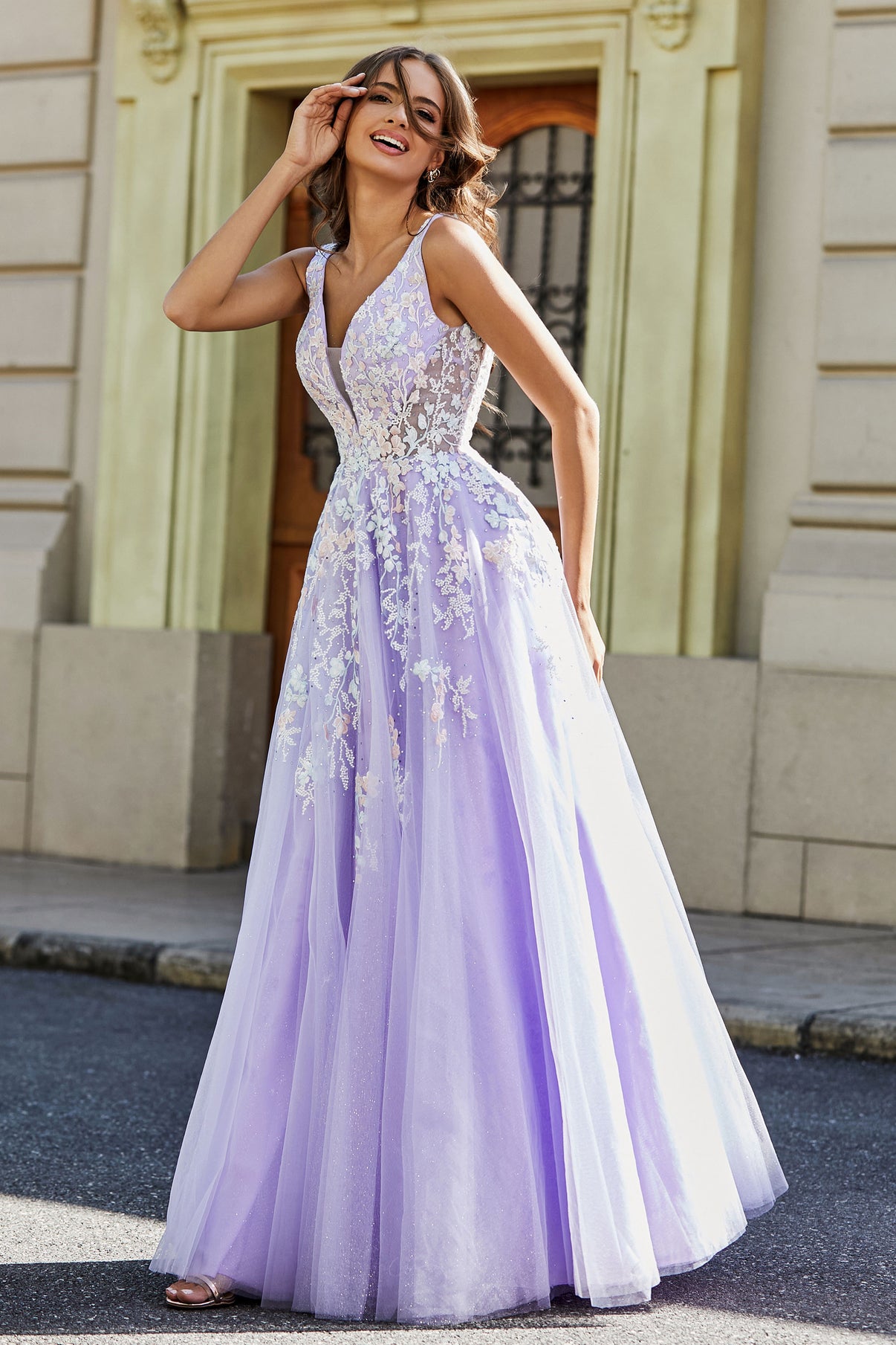 Plunging V-neck Tulle Long Gown – DUNTERY