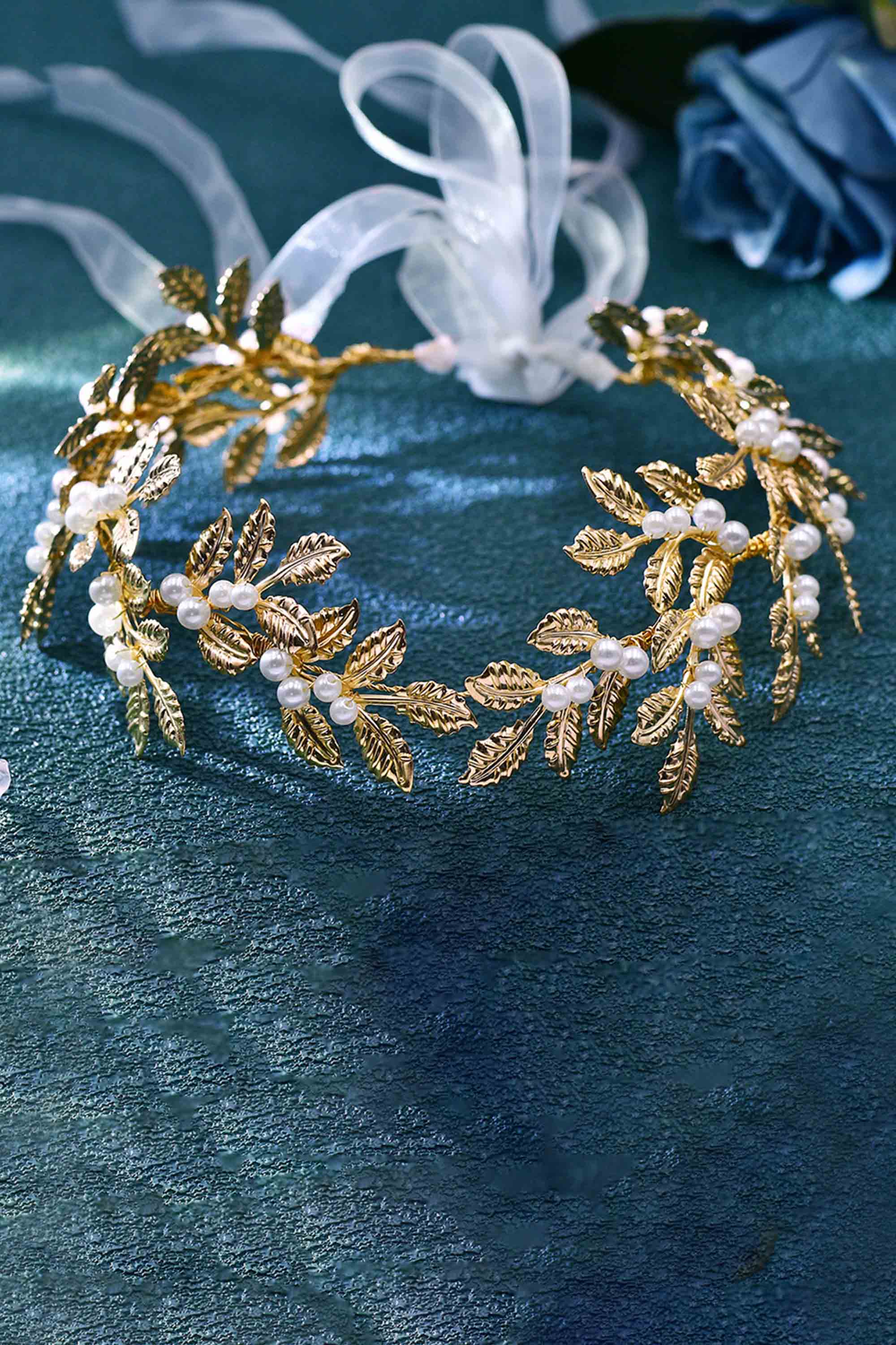 Pearl Alloy Leaf Versatile Sash – DUNTERY